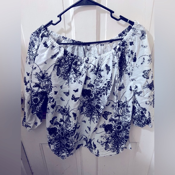 Hester and Orchard | Other | Flower Shirt | Poshmark